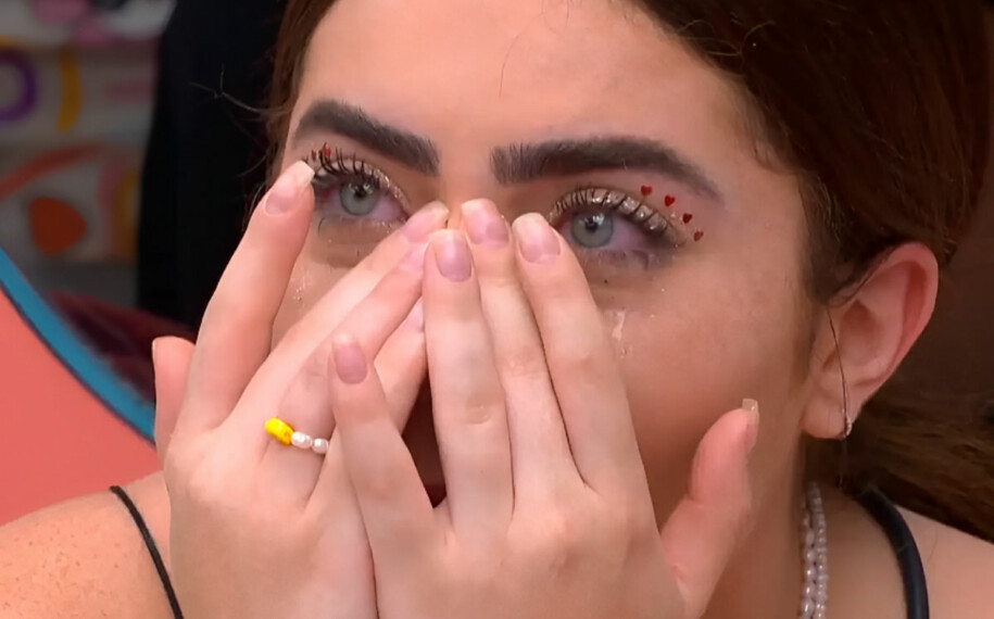 Jade Picon é detonada por fãs de Harry Styles e desabafa