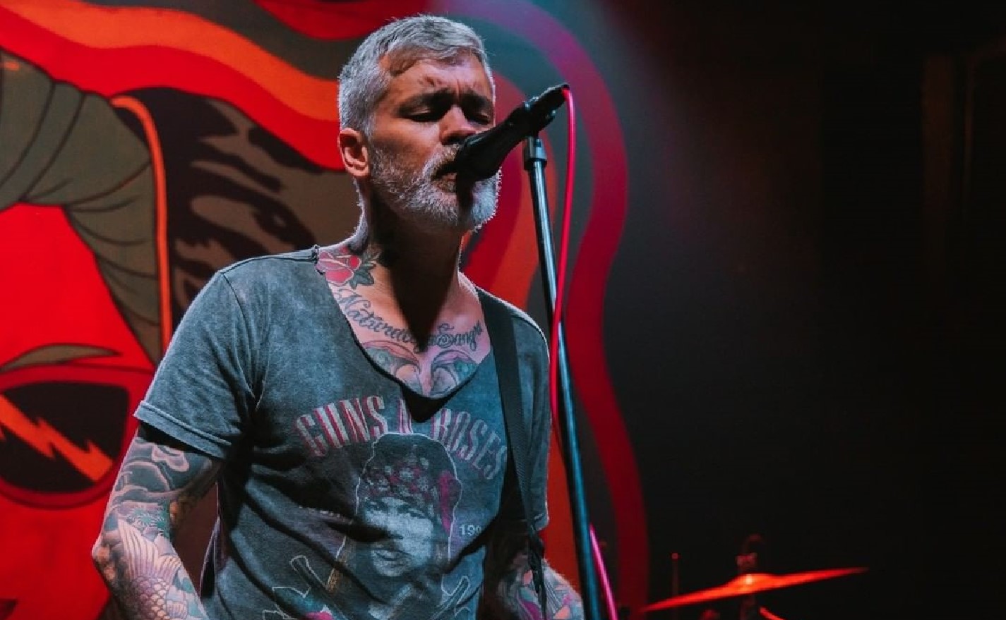 Esteban Tavares, ex-baixista da Fresno, faz show em Goiânia em janeiro ... Esteban Tavares, ex-baixista da Fresno, faz show em Goiânia em janeiro ...