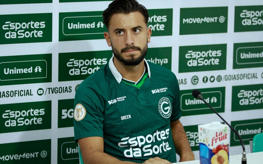 Raphael Guzzo é apresentado e mantém cautela em relação a sua estreia ...