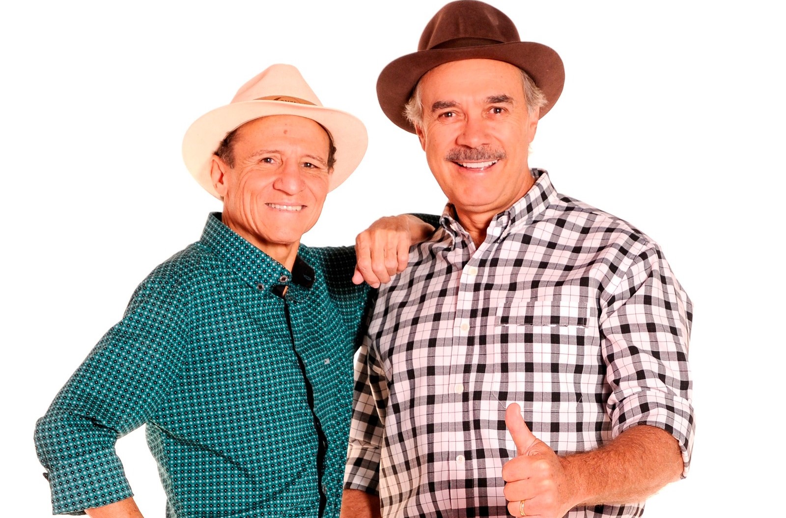 Nilton Pinto e Tom Carvalho se apresenta em Goiânia