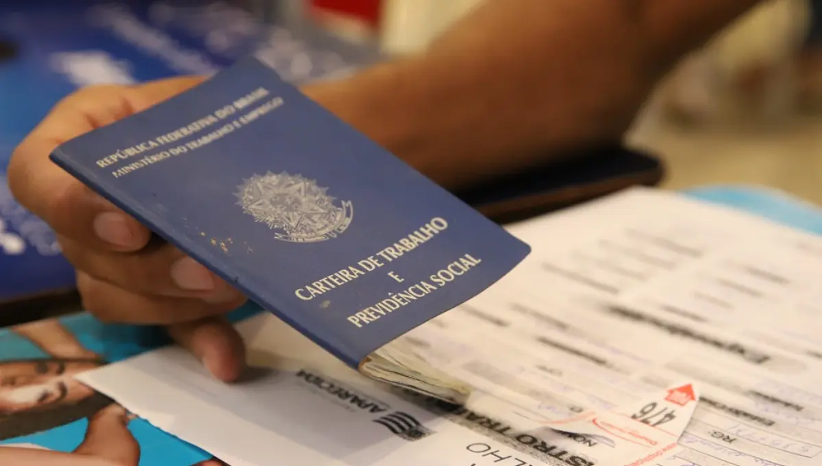 SIME de Aparecida oferta 890 vagas de emprego