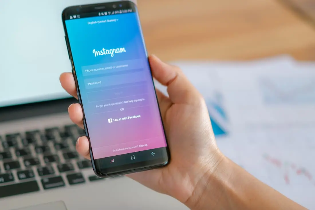 Bug no Instagram faz usuários verem fotos pessoais em posts de terceiros